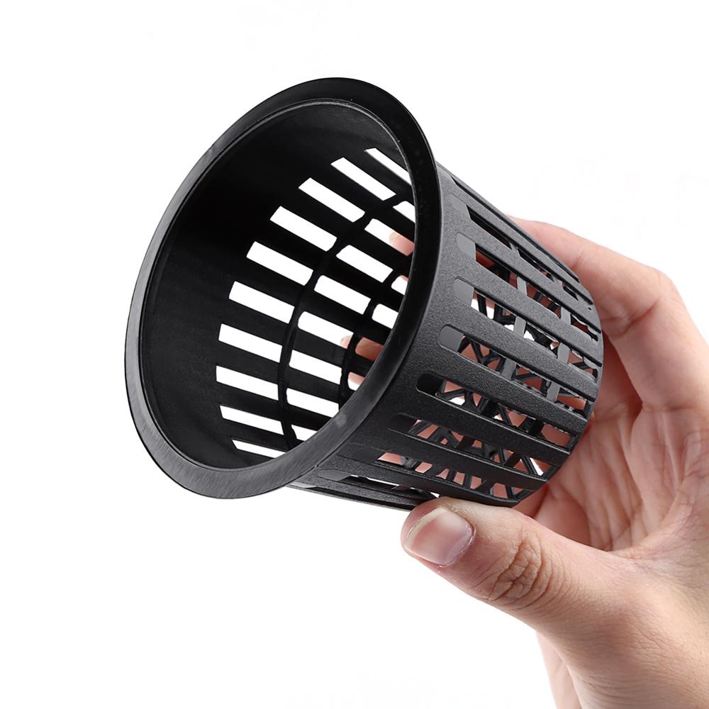 Plastic plant net mounted seedling pot